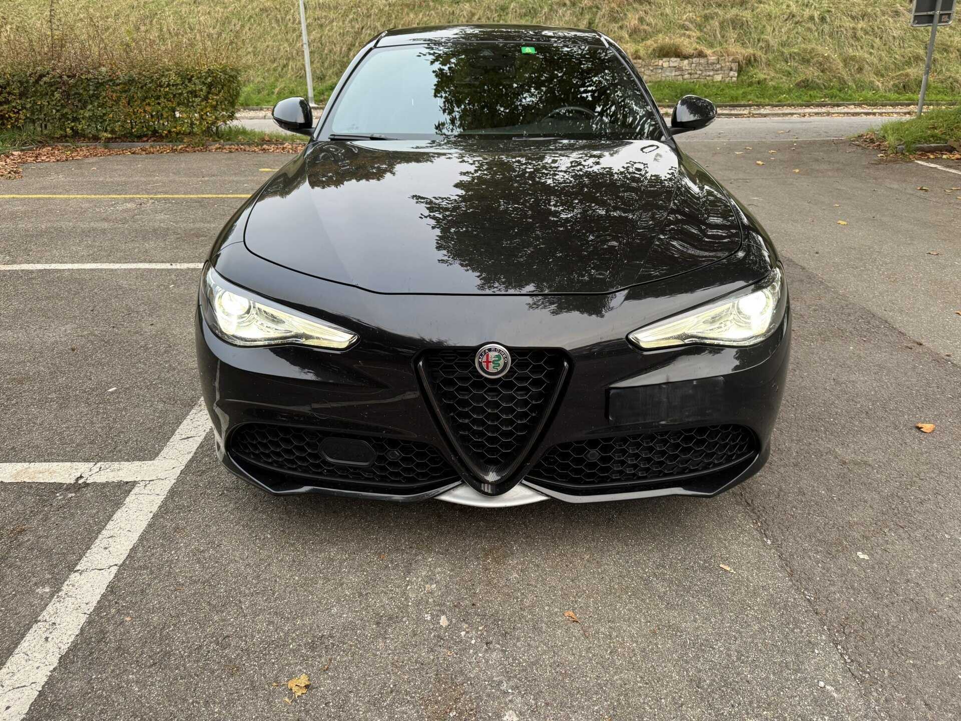 lfa Romeo Giulia Q4 2.0 Turbo – 280 PS, gepflegt | Rossi Auto